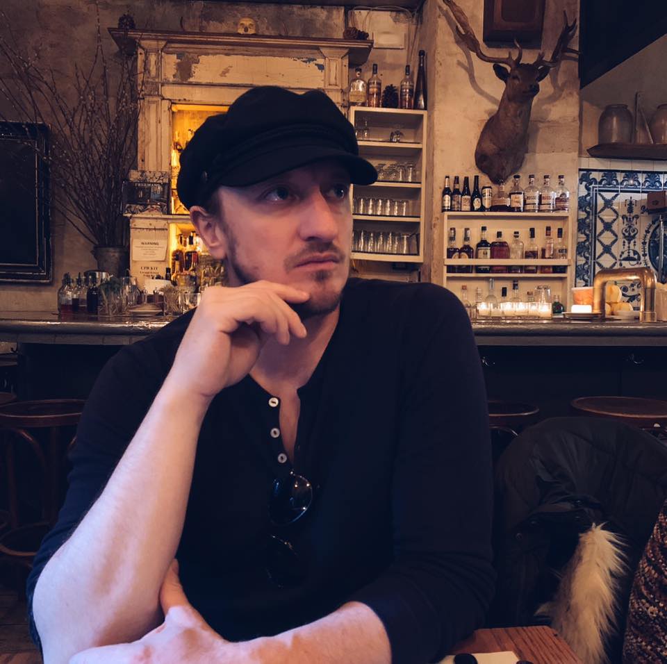 Espace Média Pierre Fortin : Lazy At Work